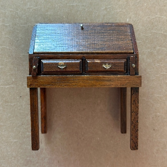 Source Unknown | Toys | Vtg Doll House Writing Desk With 4 Working ...